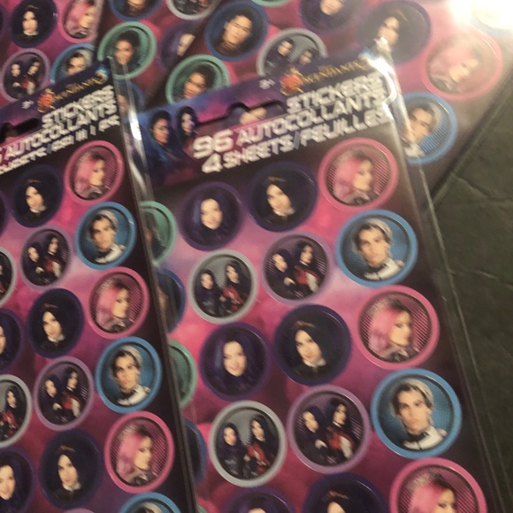 Disney | Other | 48 Disney Descendants Stickers 5 Pack Party Favors ...